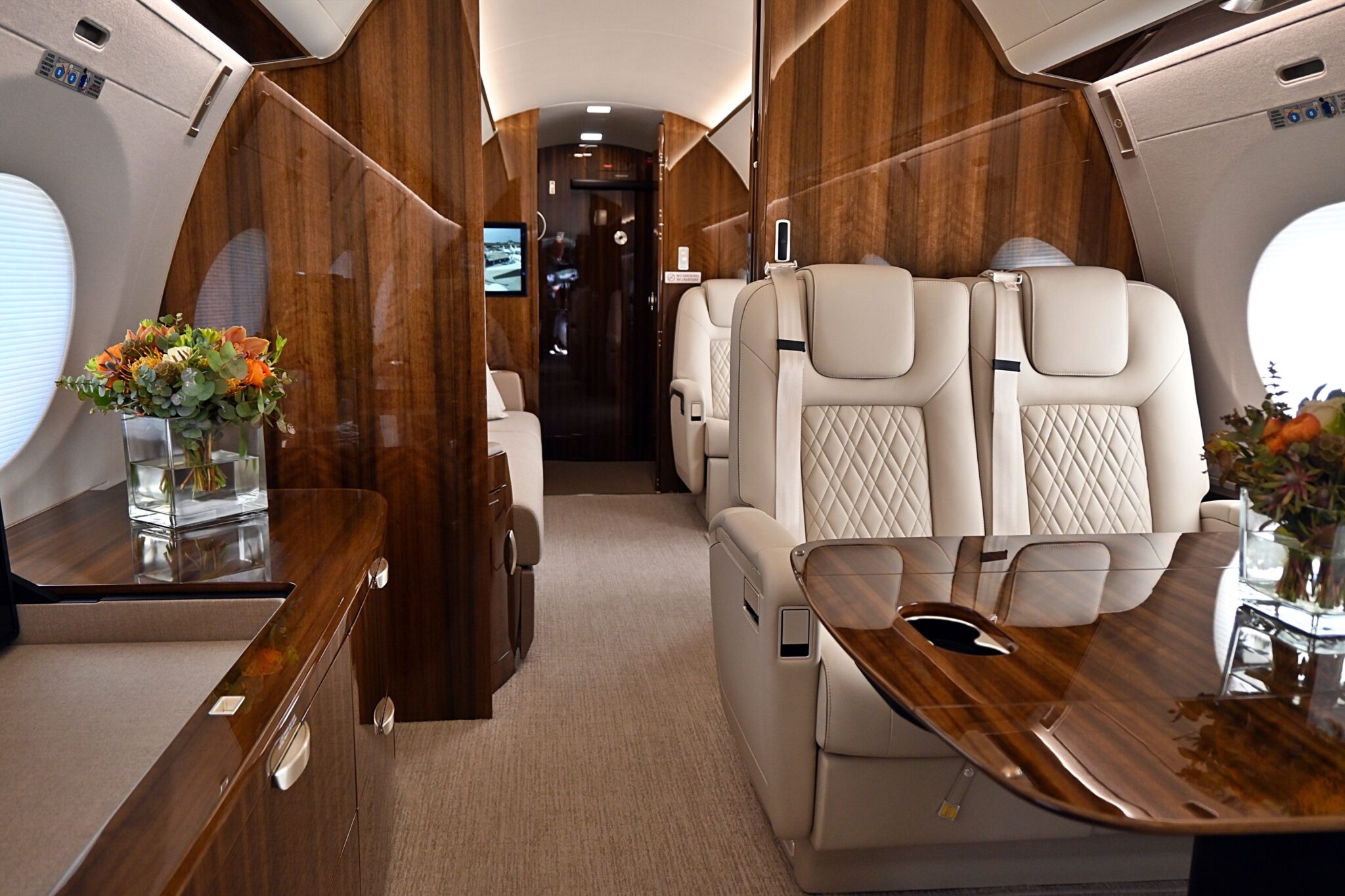 Flying on a Budget: Is Private Jet Travel Ever Cost Effective Compared ...